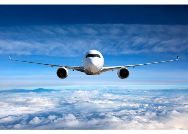 Can an Airplane Fly With One Engine? - EUFlightCompensation.com